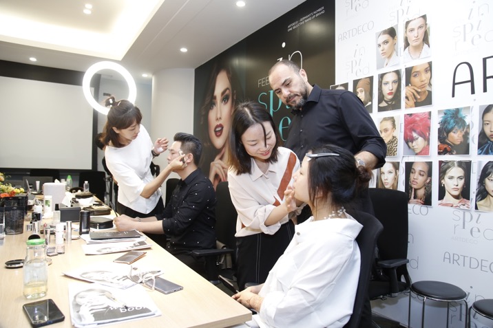 进口彩妆如何玩转CS渠道 ARTDECO这样做 - C2CC传媒